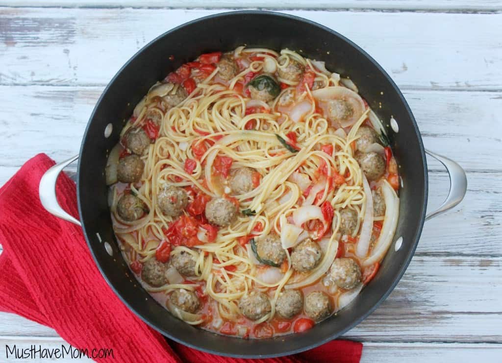Easy One Pot Pasta Recipe - Must Have Mom