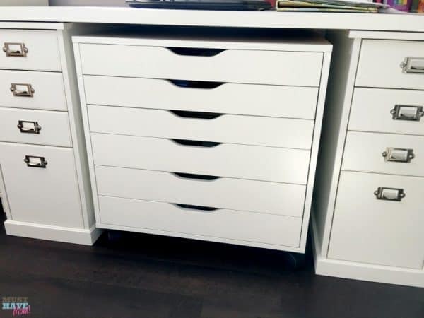 How To Create An Organized Office! Small Touches That Make A BIG Impact ...