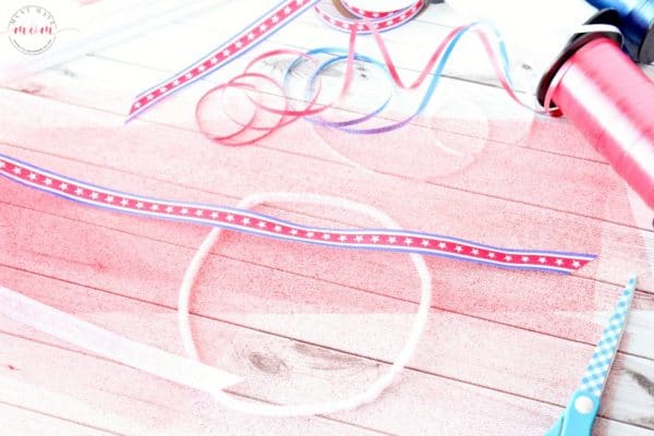 DIY 4th of July Ribbon Crown + Parade Essentials List - Must Have Mom