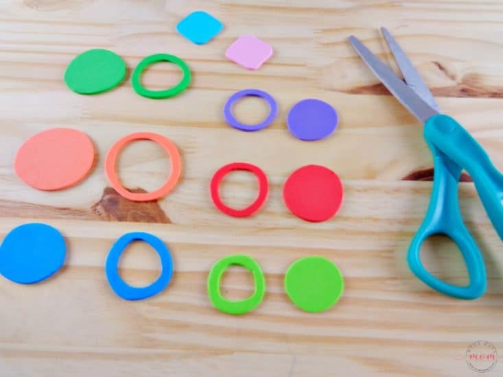 B is for Buttons Letter Craft {Free Printables} - Must Have Mom