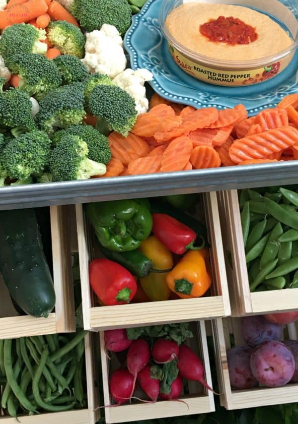 DIY Produce Stand & Farmer's Market Veggie Platter - Must Have Mom