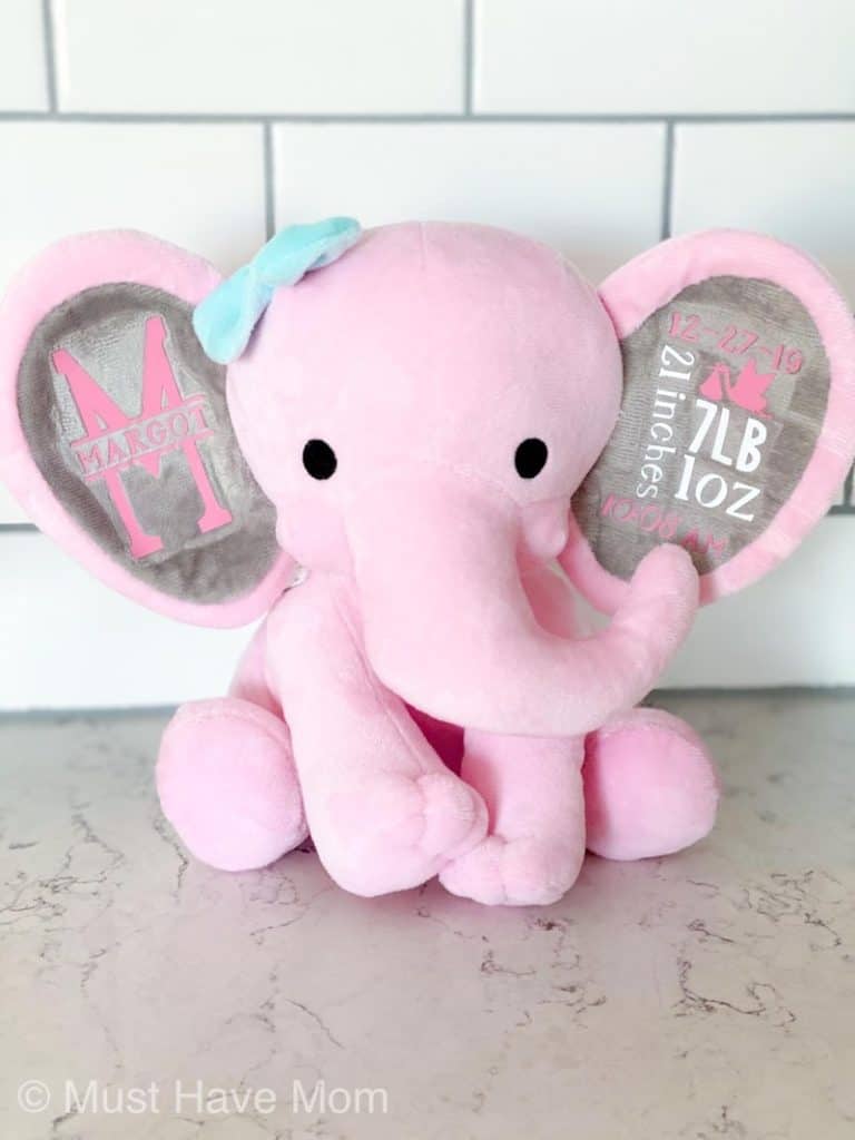 Cricut Birth Announcement Elephant {With Free Design Space Cut File ...